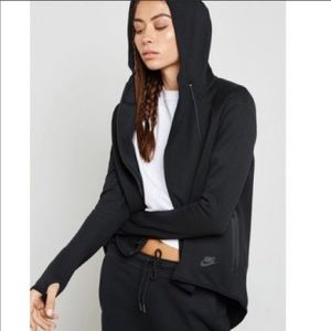 Nike | Jackets & Coats | Nwt Nike Tech Fleece Full Zip Cape Black ...